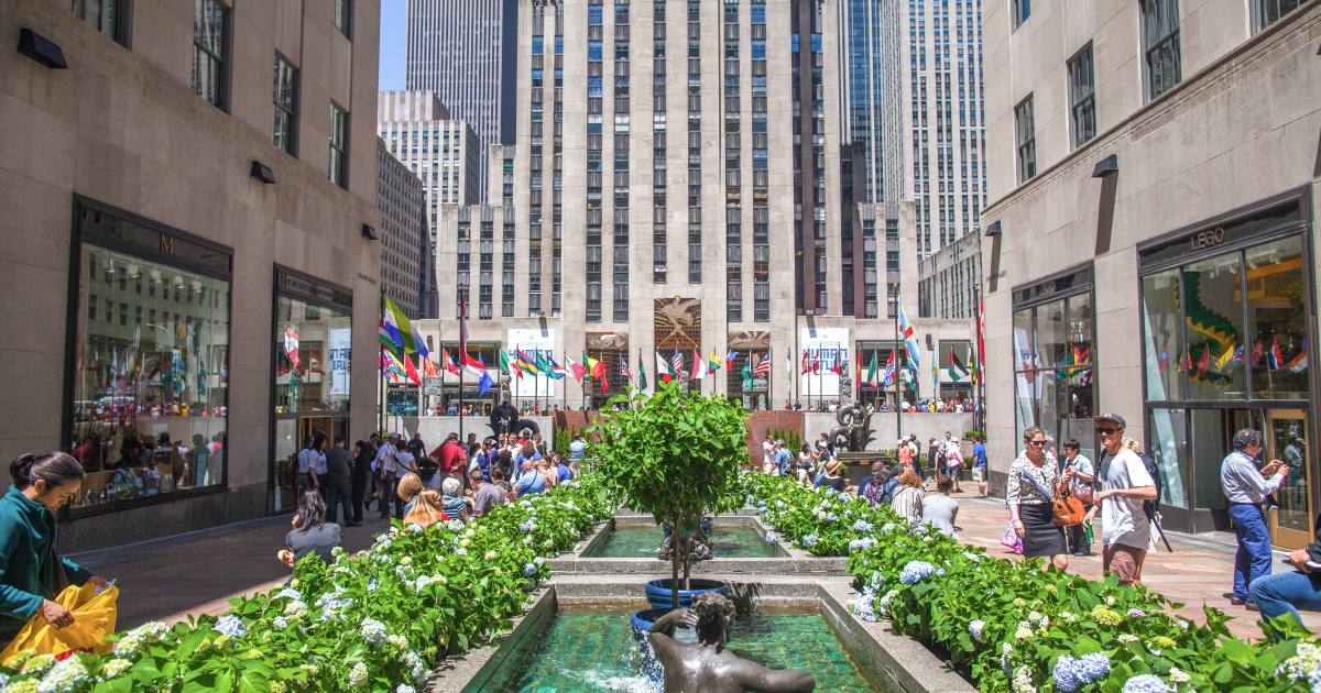 Rockefeller Center | What Makes It Famous?